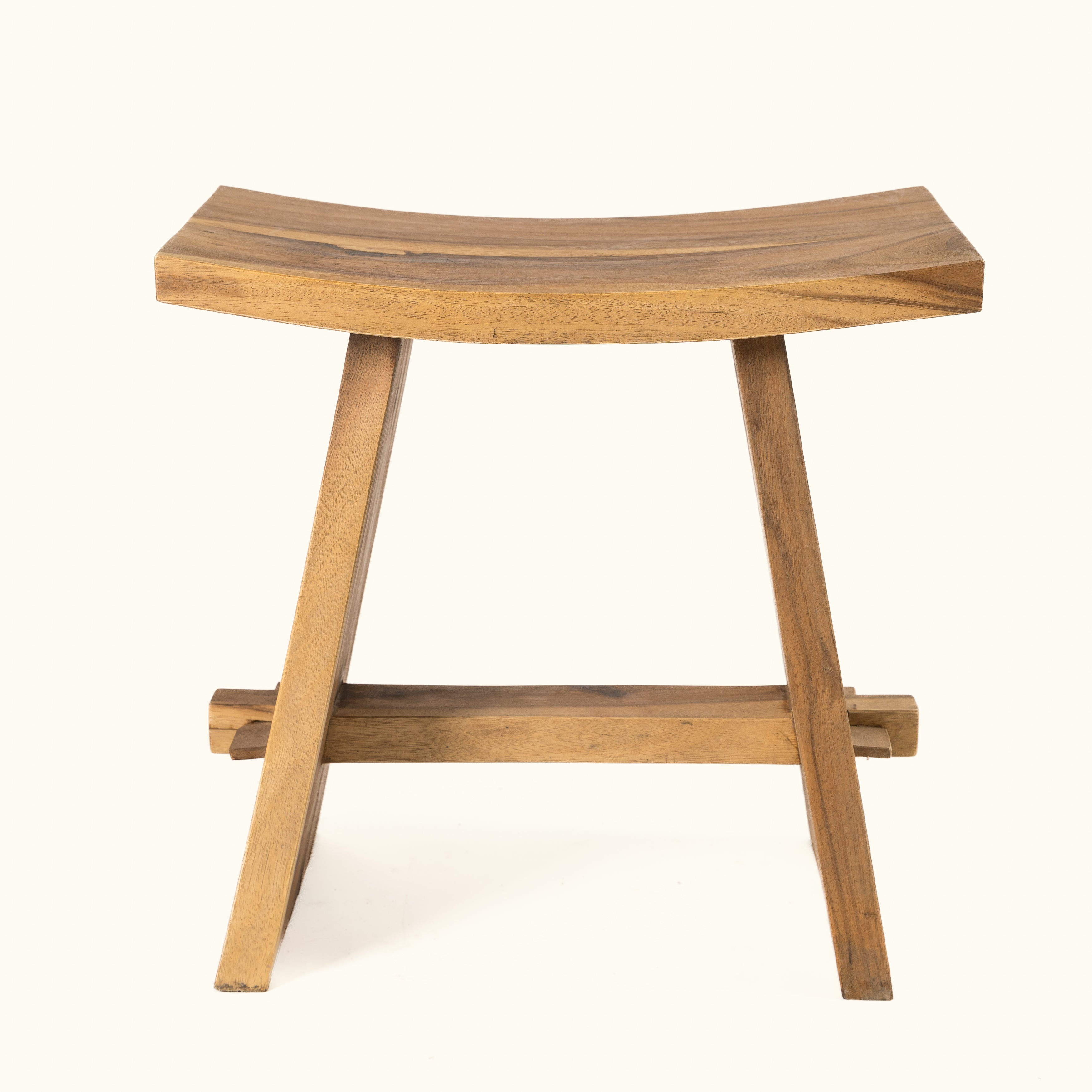 Stool "Curve" – WoodHub Gallery